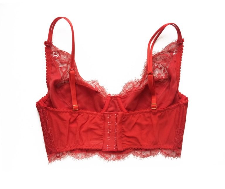 Red Lace lingerie set - Handmade lingerie from France